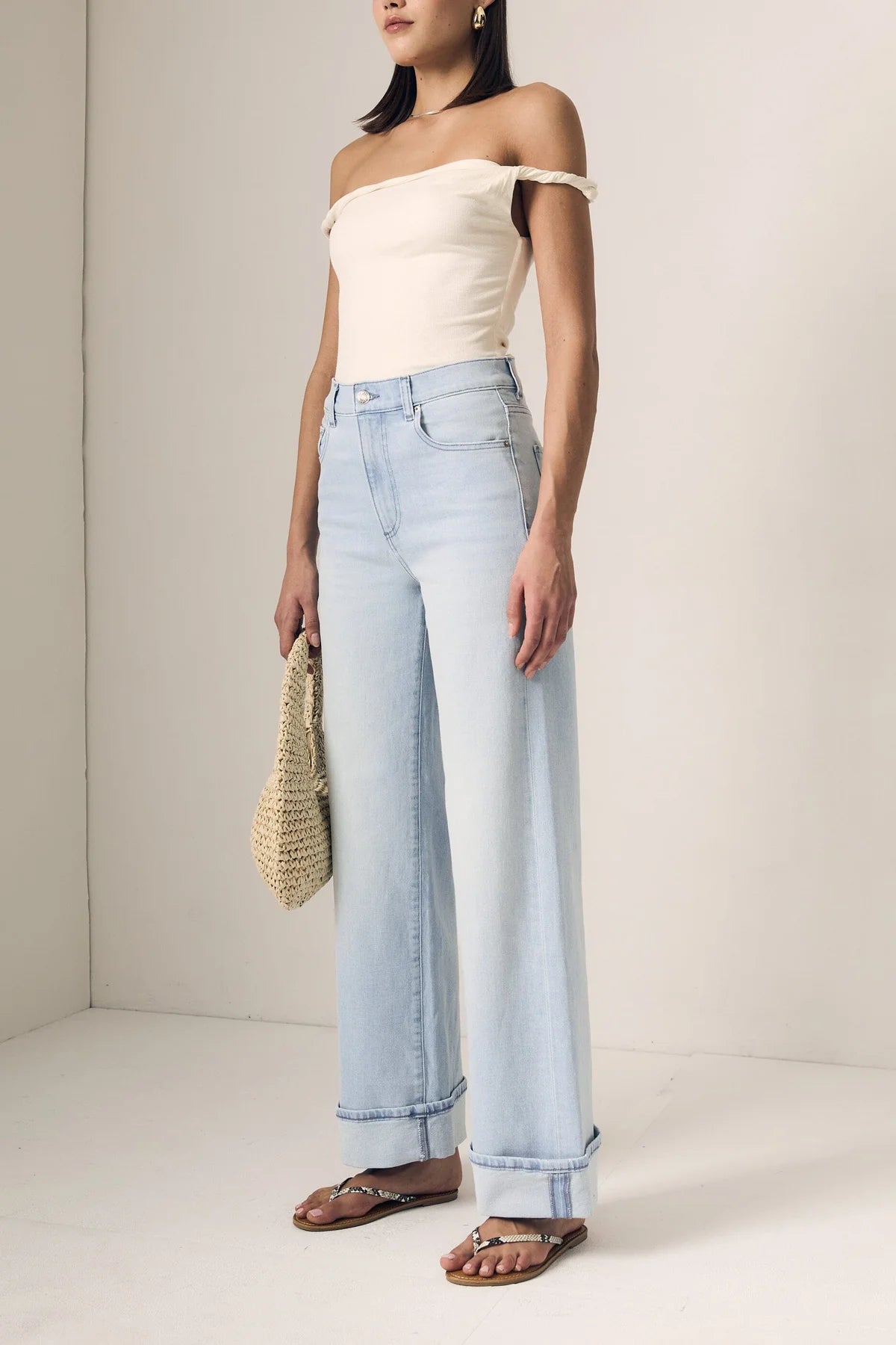 COLUMN JEANS WITH CUFF – LANAI